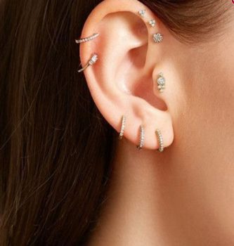Piercing oreille : les 30 plus beaux piercings d'oreille - Femmes ...
