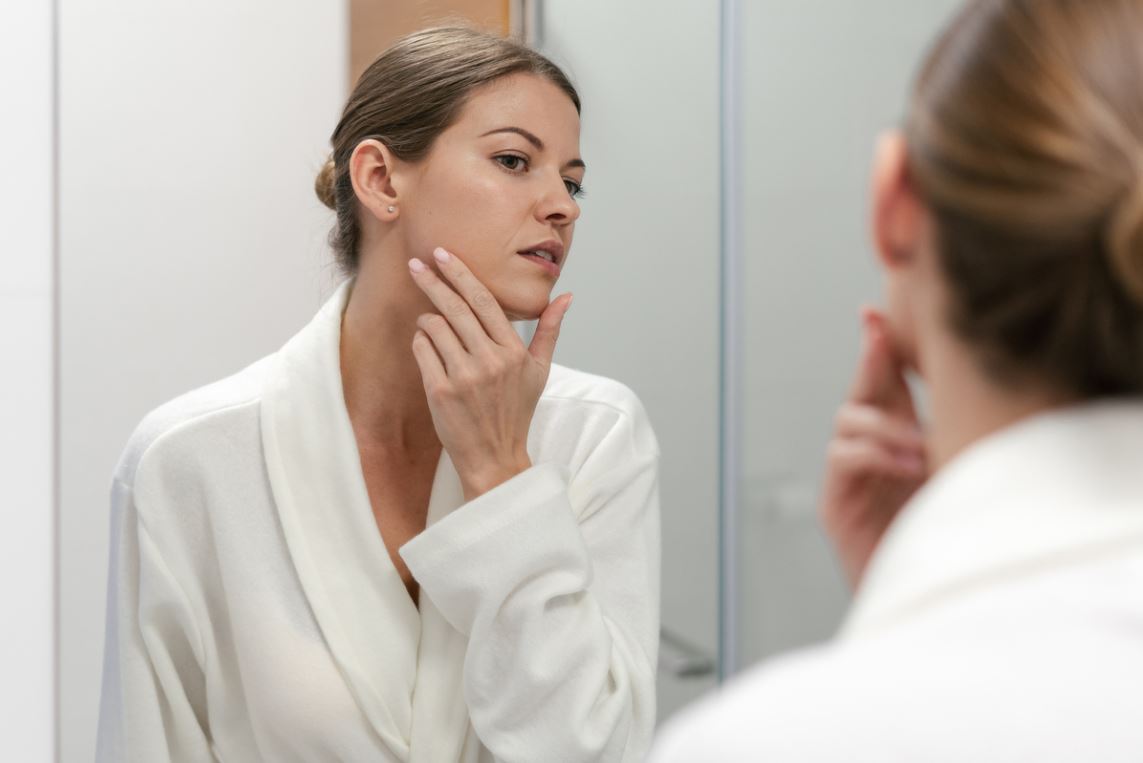 Furoncle : origines, soins, bons gestes et solutions