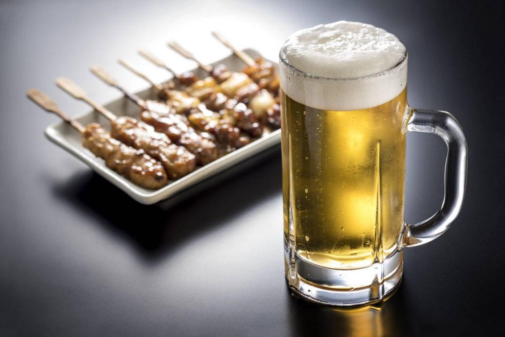 La chope de bière : zoom sur son histoire