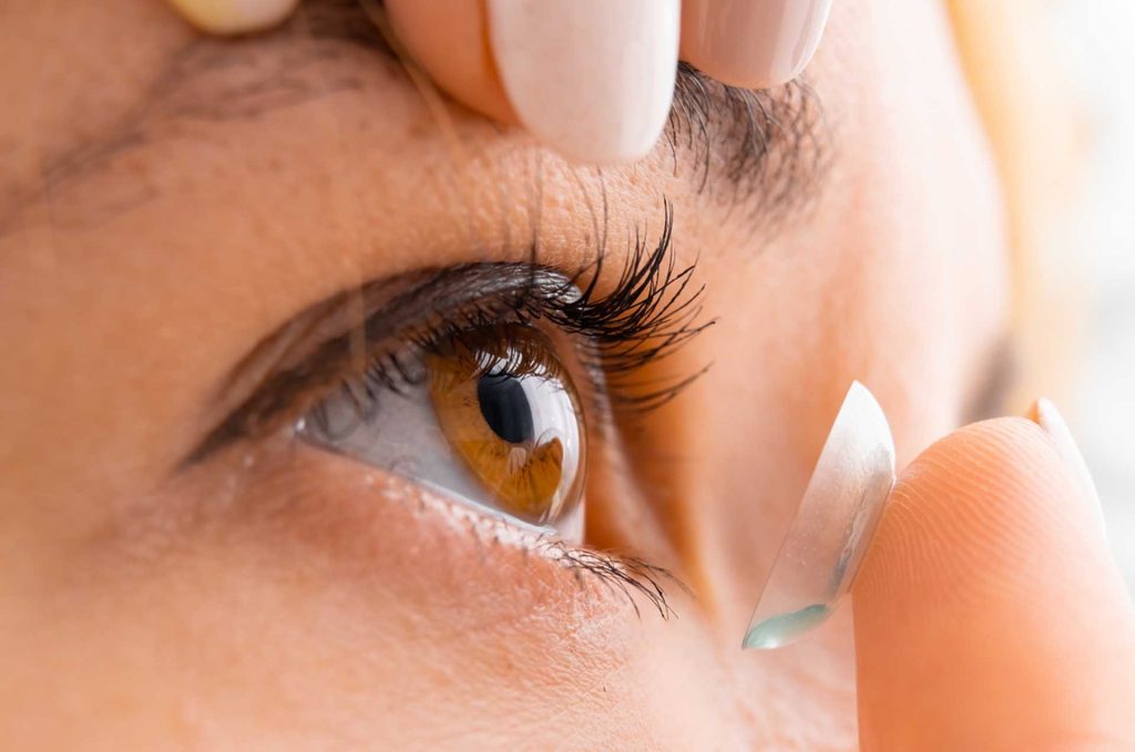 Lentilles de contact : lesquelles choisir et pourquoi
