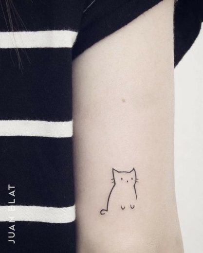 Tatouage Chat Minimaliste