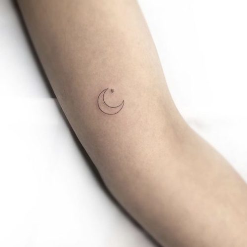 Tatouage Lune Simple